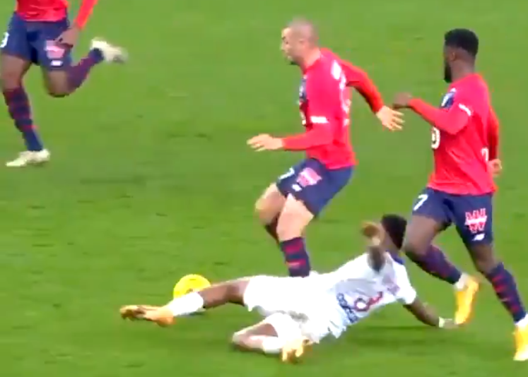 Video: Presnel Kimbembe esitti soturin elkeitä - antoi ...